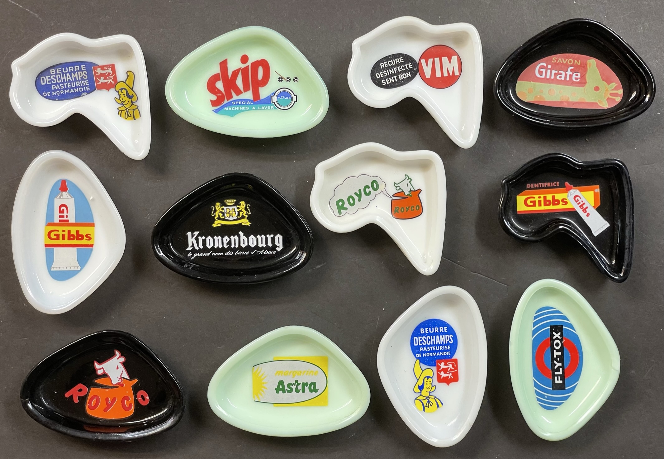 12 Kleine (Seifen)Schälchen? Omo, Flytox, Royco, Kronenbourg, Skip ...