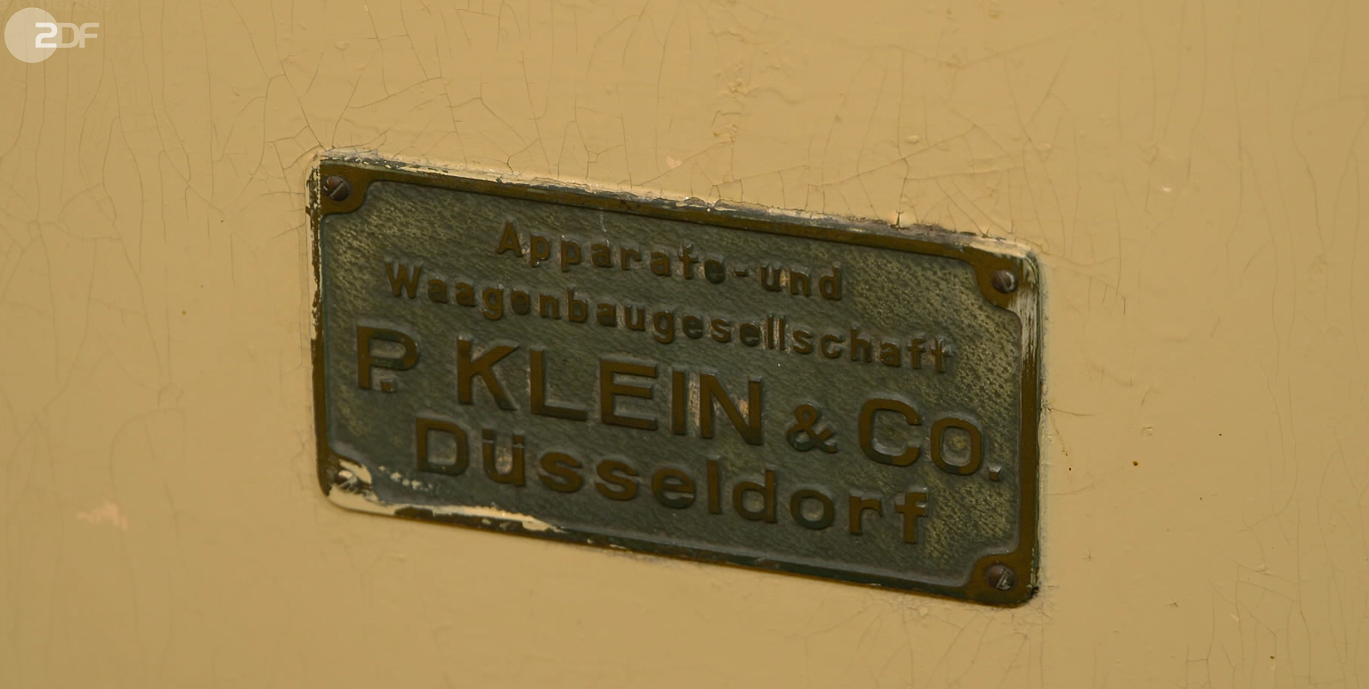 200€ für uralte Personenwaage mit Kartenausgabe bei "Bares für Rares ...